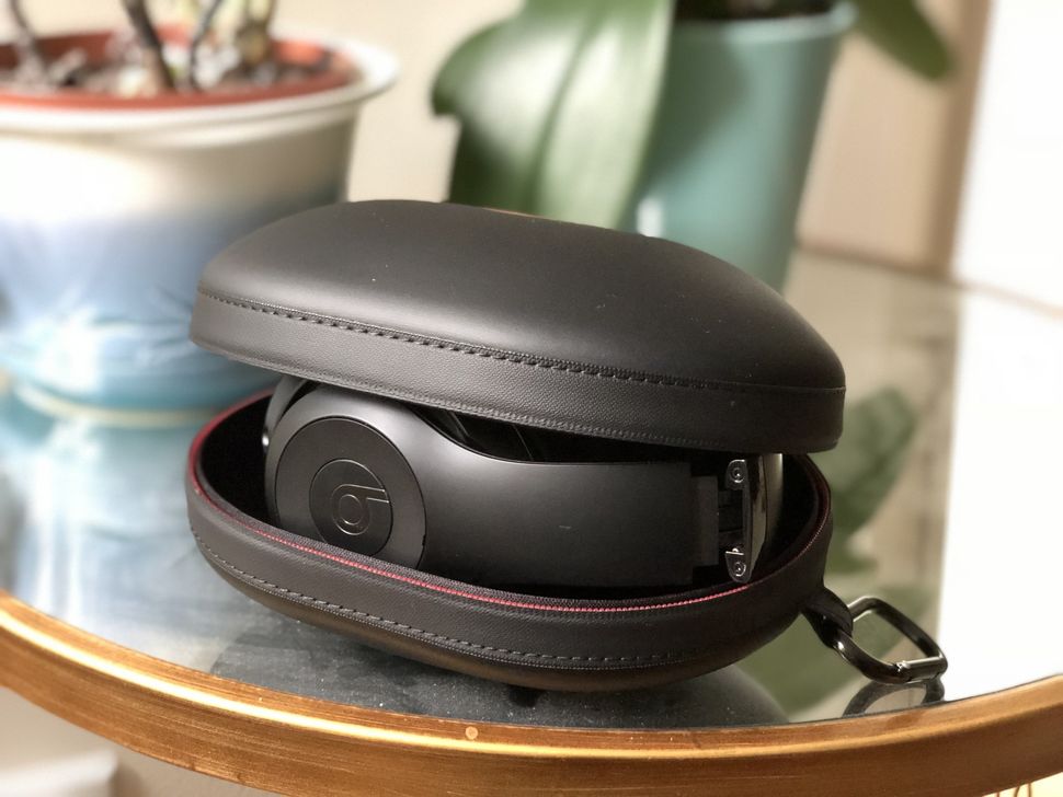 Beats Studio 3 Wireless headphones review: Apple pairs noise ...