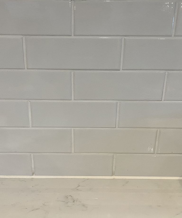 How to tile a backsplash: a DIY guide for beginners | Real Homes