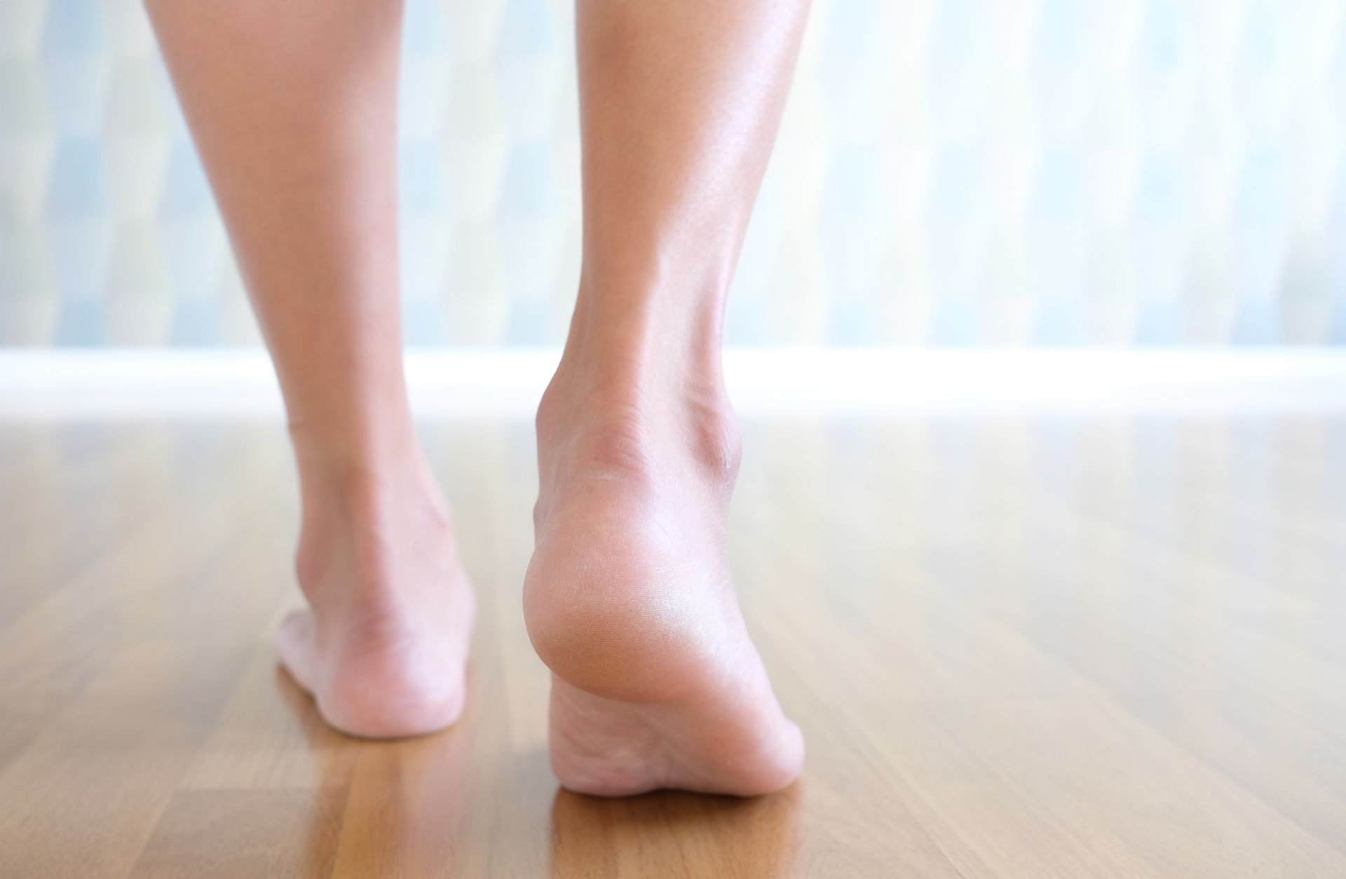 Does Your Brain Let You Hear Your Own Footsteps? | Live Science