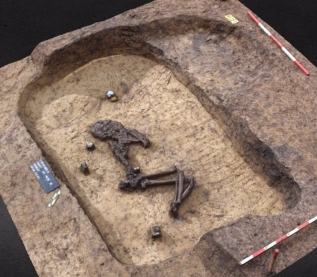 6,000-year-old burial mound in Czech Republic may be one of earliest ...