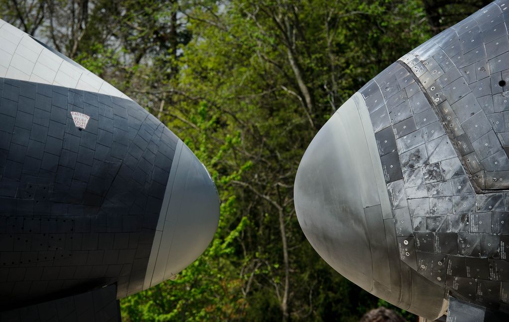 Rare Photos: Discovery and Enterprise - 2 Space Shuttles Nose-to-Nose ...