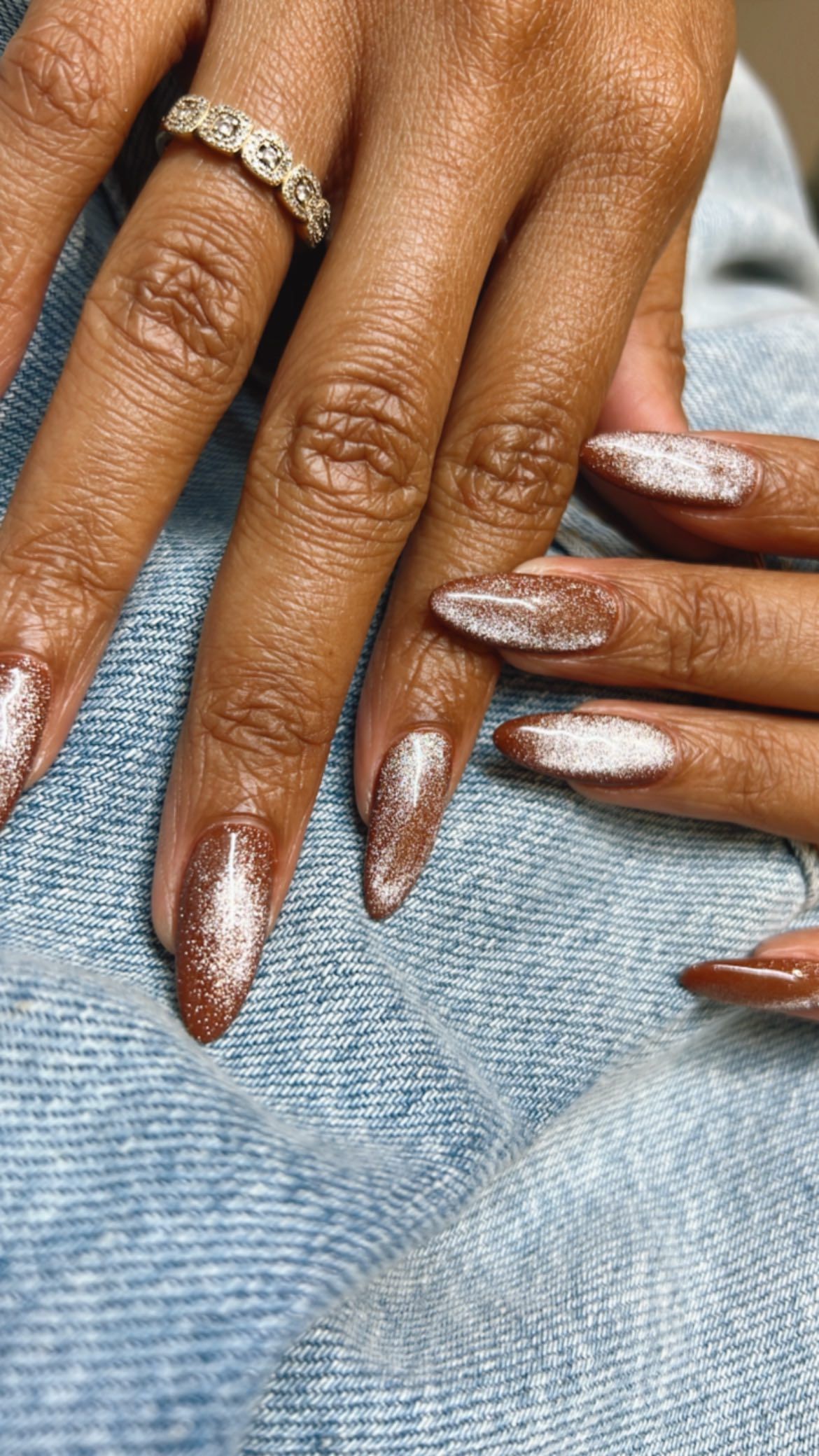 Light Brown Nails Are the Chicest Manicure Colour Right Now | Who What Wear