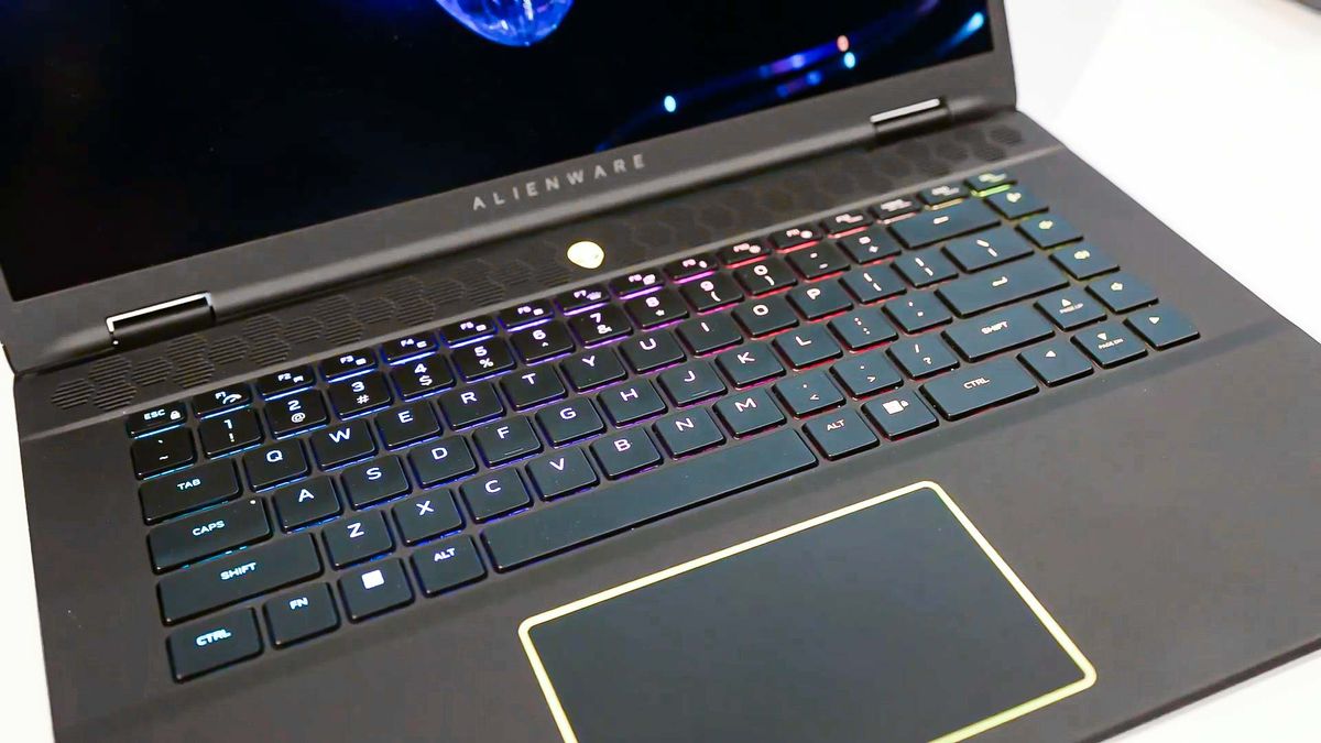 Alienware m16 R2 hands-on review: A stealthy gaming laptop | Tom's Guide