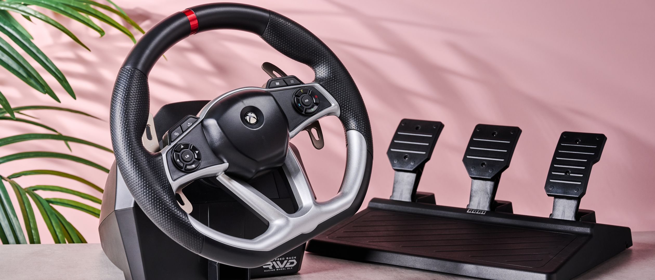 Hori Force Feedback Racing Wheel DLX review: a nice shape, but the ...