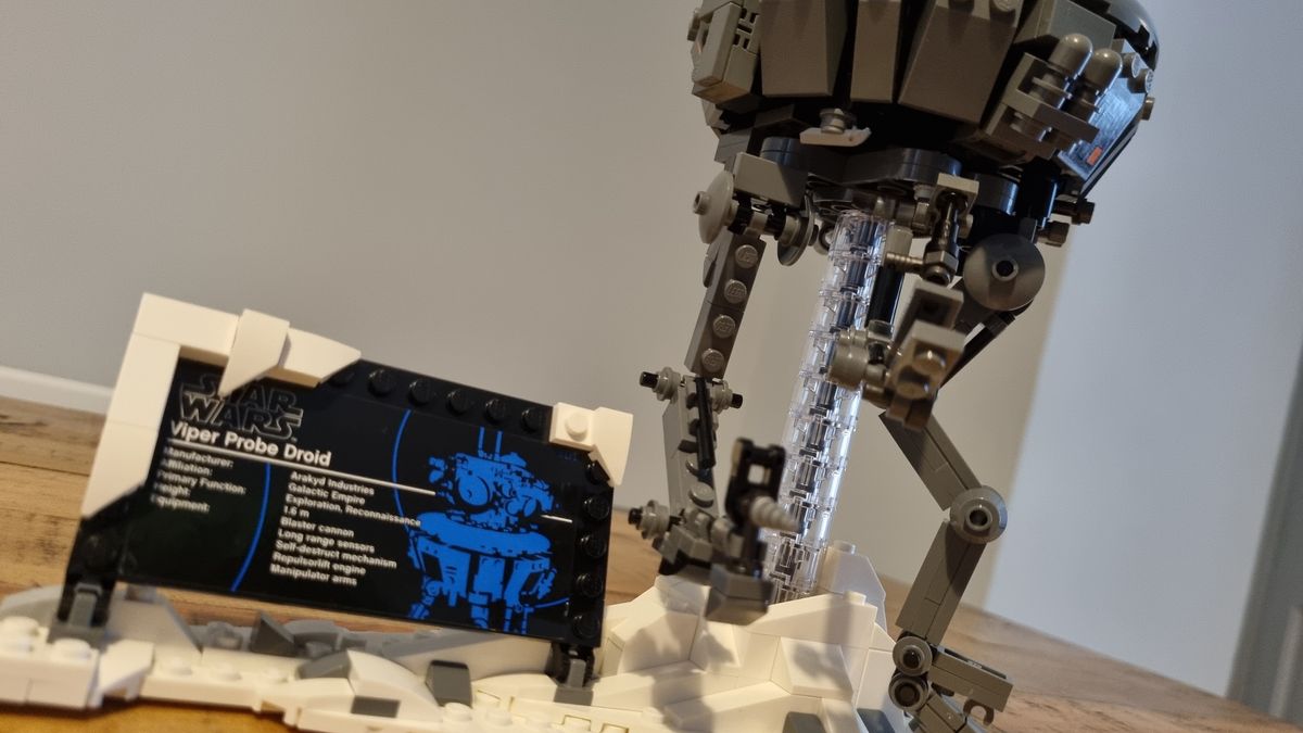 Lego Star Wars Imperial Probe Droid review | Space