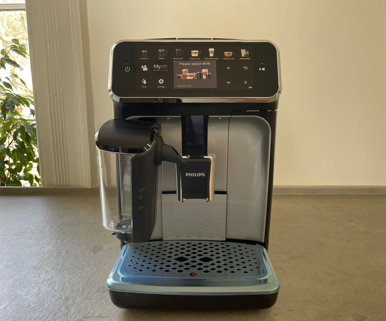 Philips 5400 Series LatteGo review | Homes and Gardens