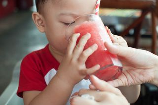 Tonsillitis in toddlers and babies: what are the symptoms and treatment ...