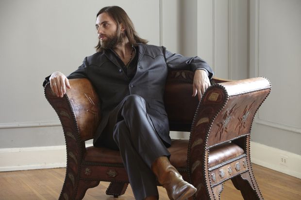 Sam Lewis “3/4 Time” — Exclusive Song Premiere | Guitar World