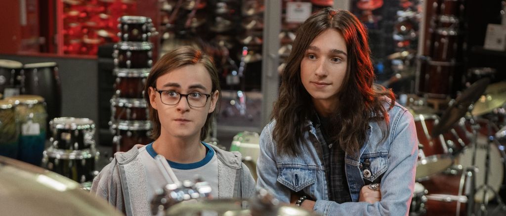 Netflix’s Metal Lords Review: A Headbanging Coming-Of-Age Comedy From ...