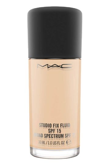 The best foundation for pale skin according to Marie Claire's beauty ...