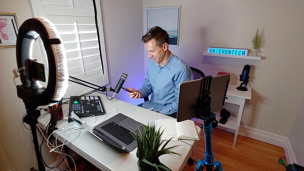 Research: Technologists Prefer Hybrid or Remote Work Options | TV Tech