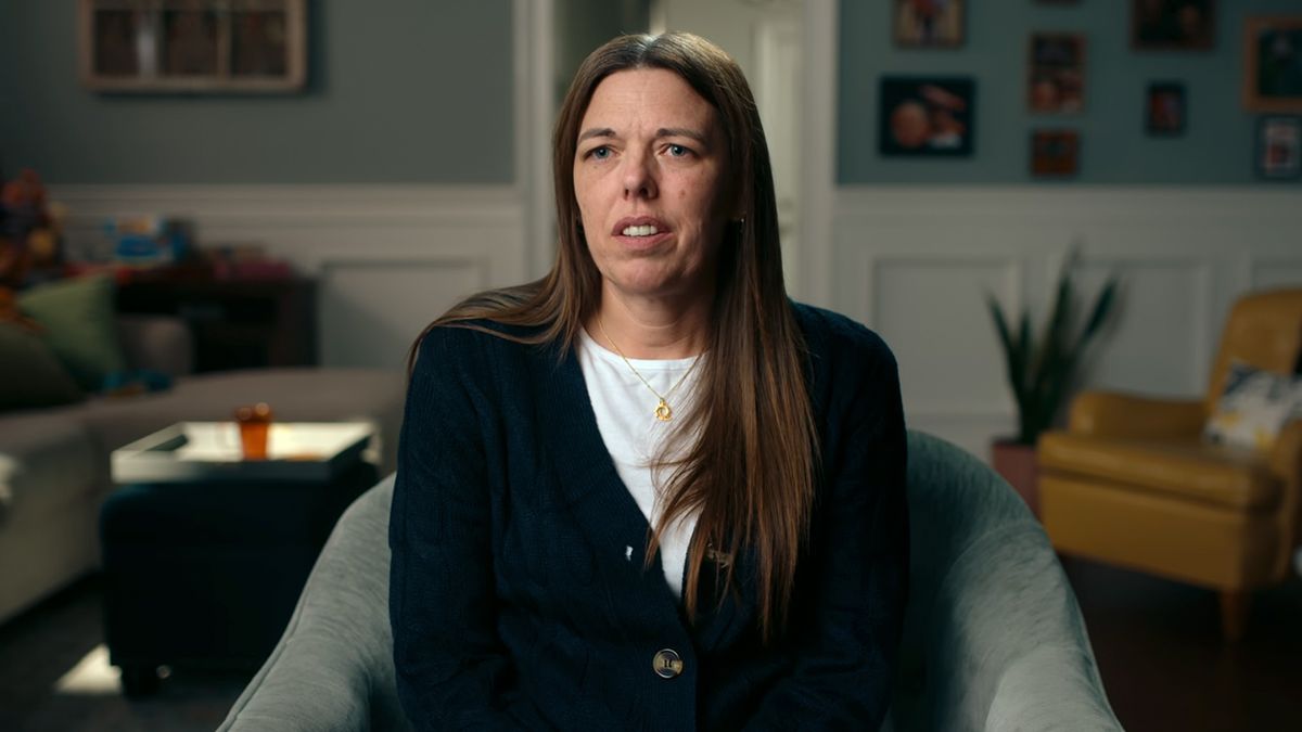 Unknown Number: The High School Catfish On Netflix Is Almost Too ...