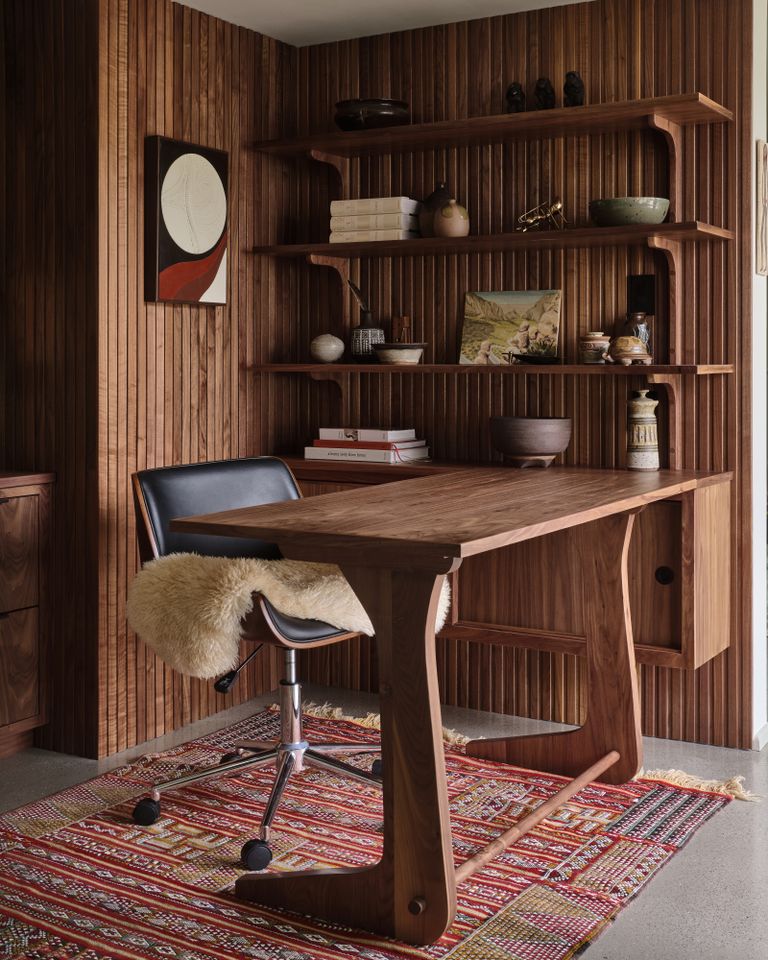The Cozy Desk Trend Encourages a Comfy Work-From-Home Set-Up | Livingetc
