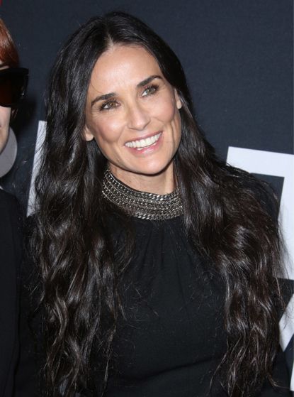 Shock Demi Moore teeth revelation: "Stress sheared off my front tooth ...