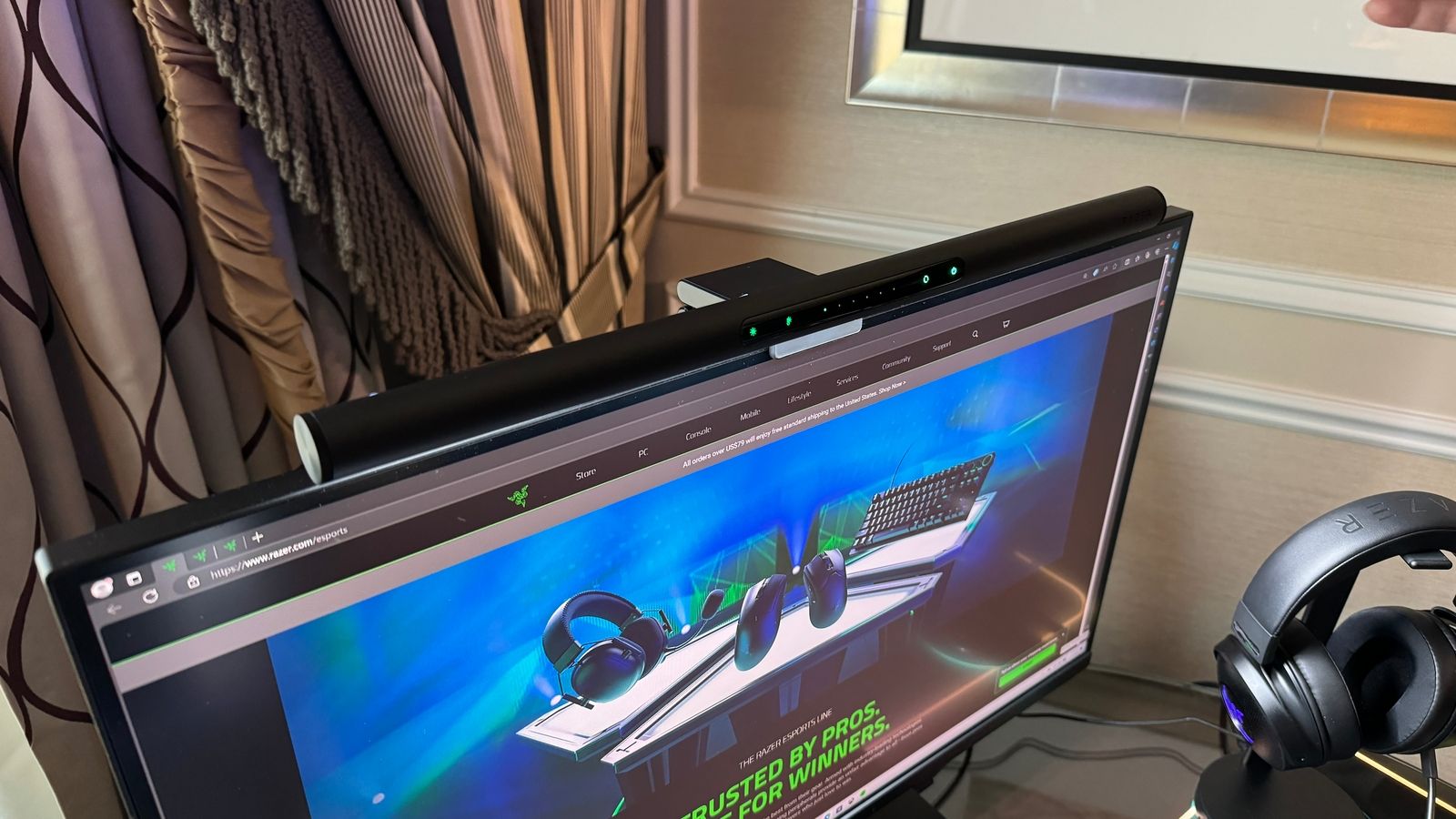 Razer's $130 Aether monitor light bar is — shocker — infused with ...