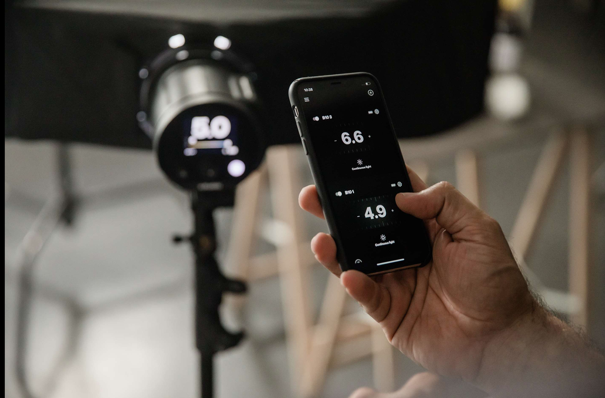 Profoto B10: mini monobloc light unveiled | Digital Camera World