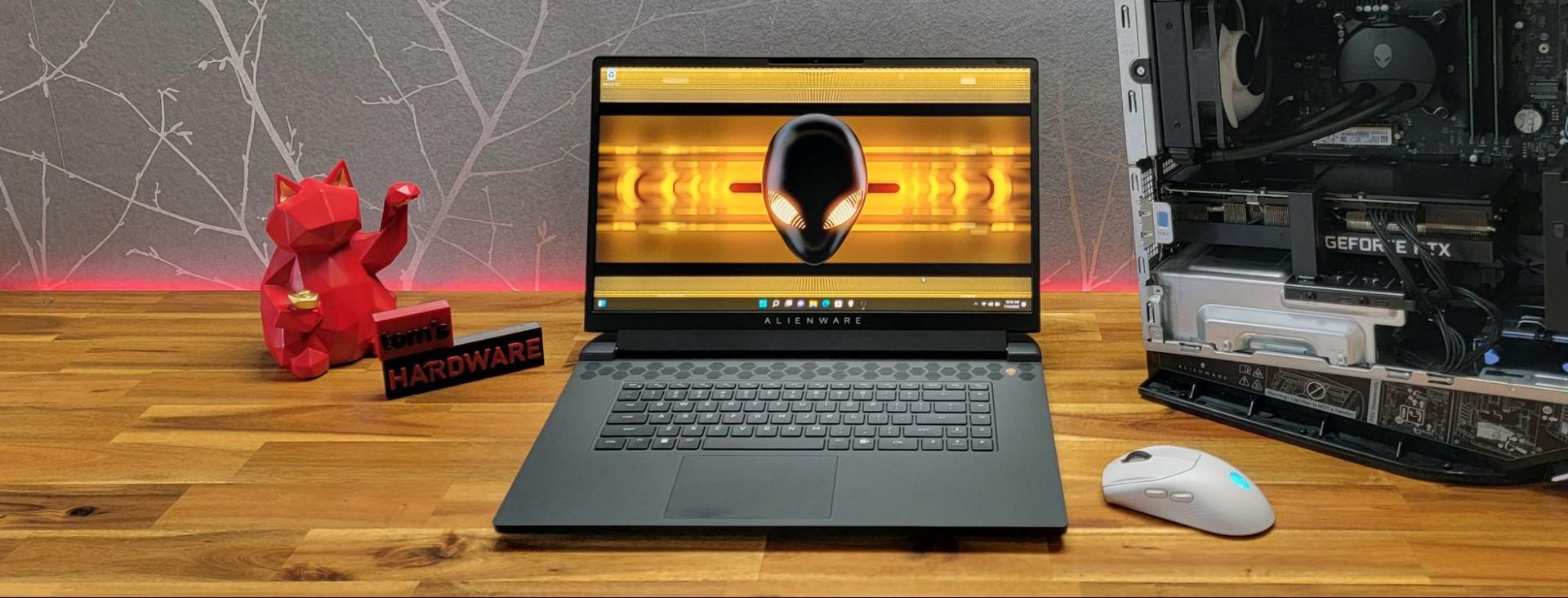 Alienware m17 R5 Review: Powerful All-AMD Alien | Tom's Hardware