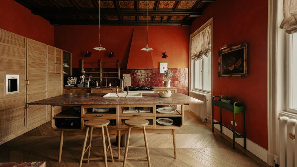 What is the unexpected red theory? TikTok's newest design trend | Homes ...