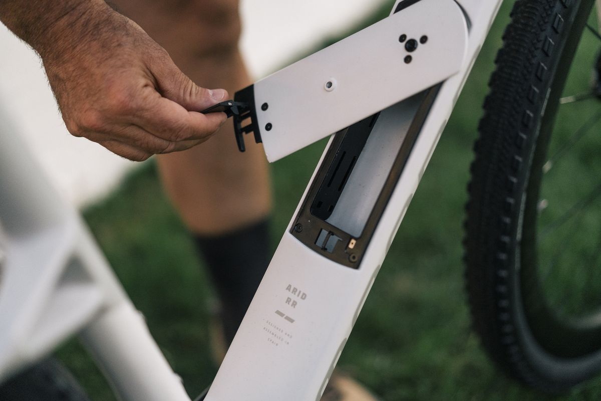 The new Mondraker Arid Carbon is the brand's first non e-gravel bike | Cyclingnews