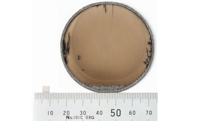 Breakthrough Allows for Mass Production of 25 Exabyte 2-Inch Diamond ...
