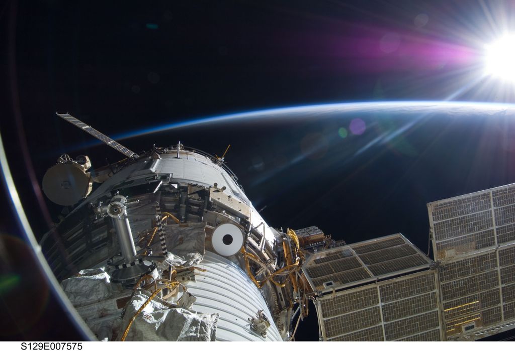 3D-Textured Solar Cells Will Be Tested in Space | Space