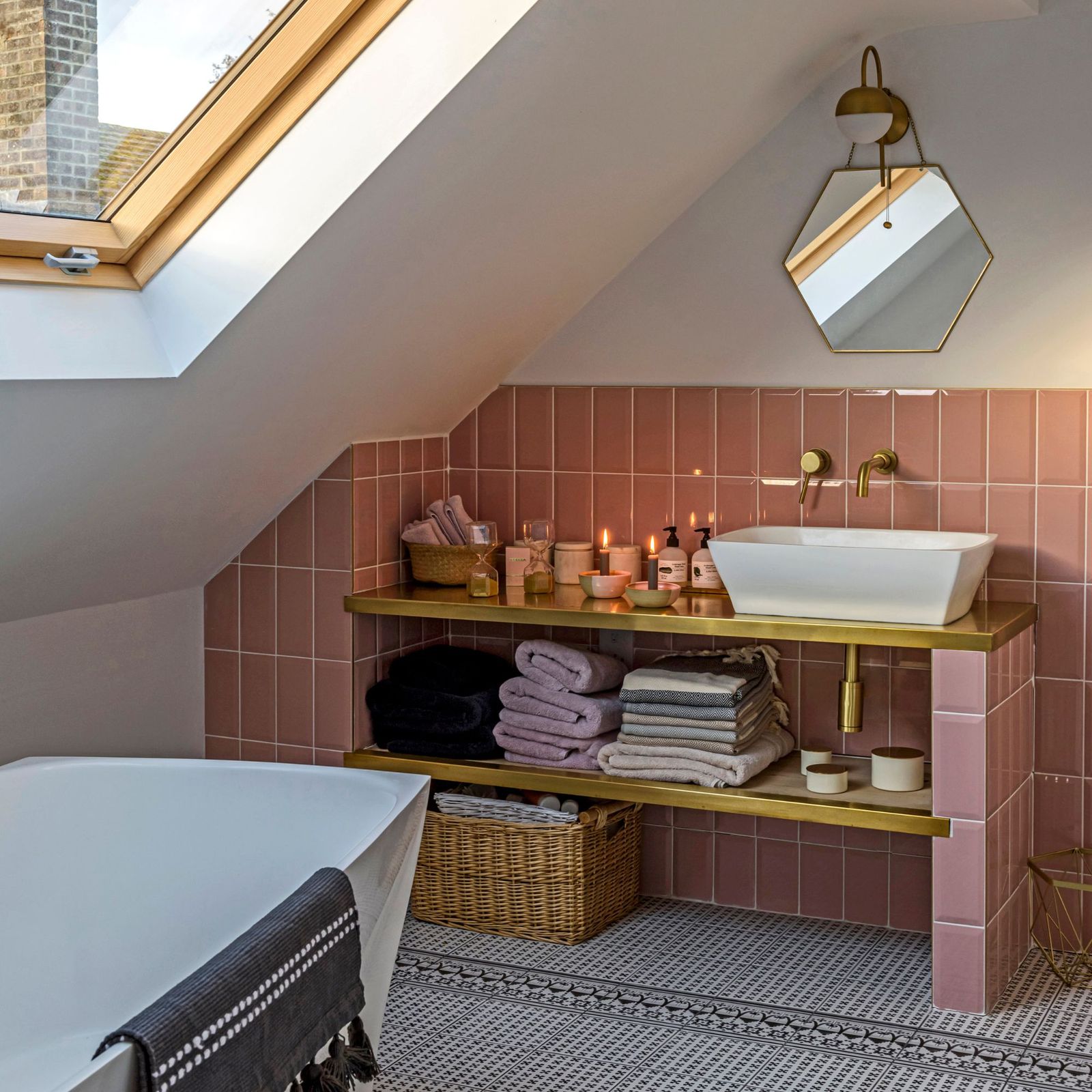 10 small spa bathroom ideas to transform a tiny space | Ideal Home