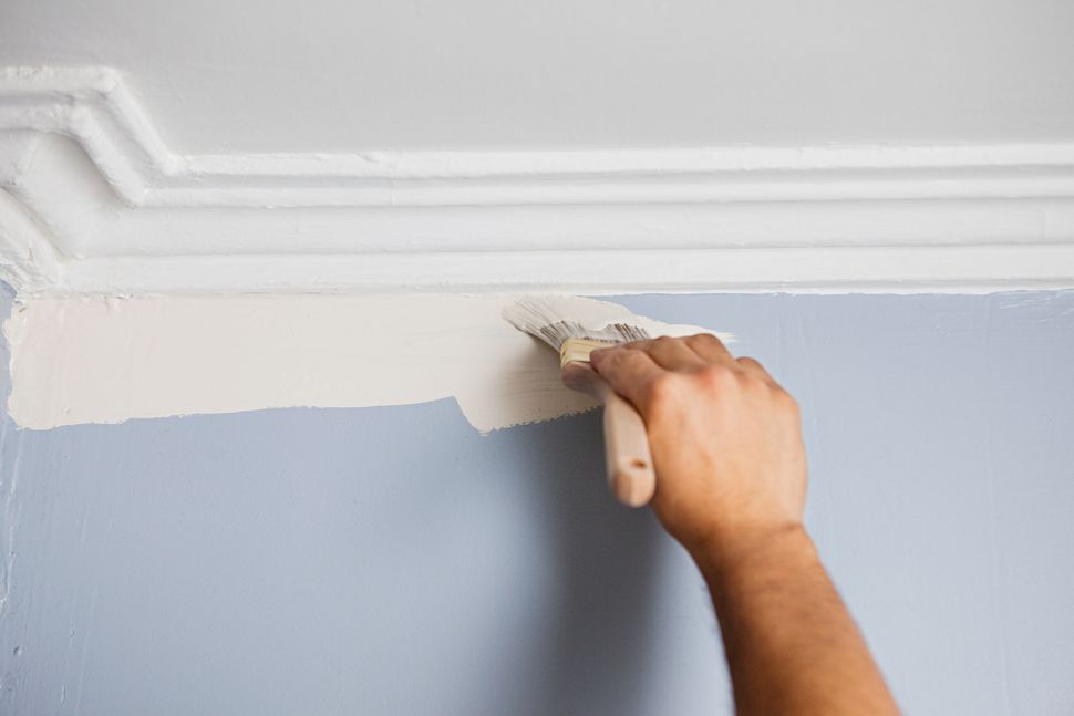 Painting a Wall: Tips From a Professional Decorator | Homebuilding
