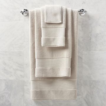 How to stop towels from shedding: 6 expert tips | Homes and Gardens