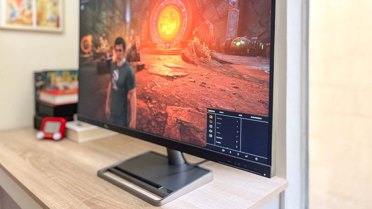 Lenovo L32p-30 monitor review | Tom's Guide