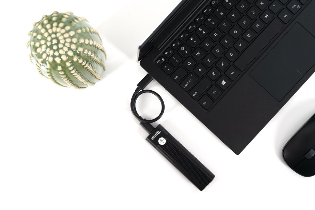 Plugable Releases USB-C Enclosure for NVMe SSDs | Tom's Hardware