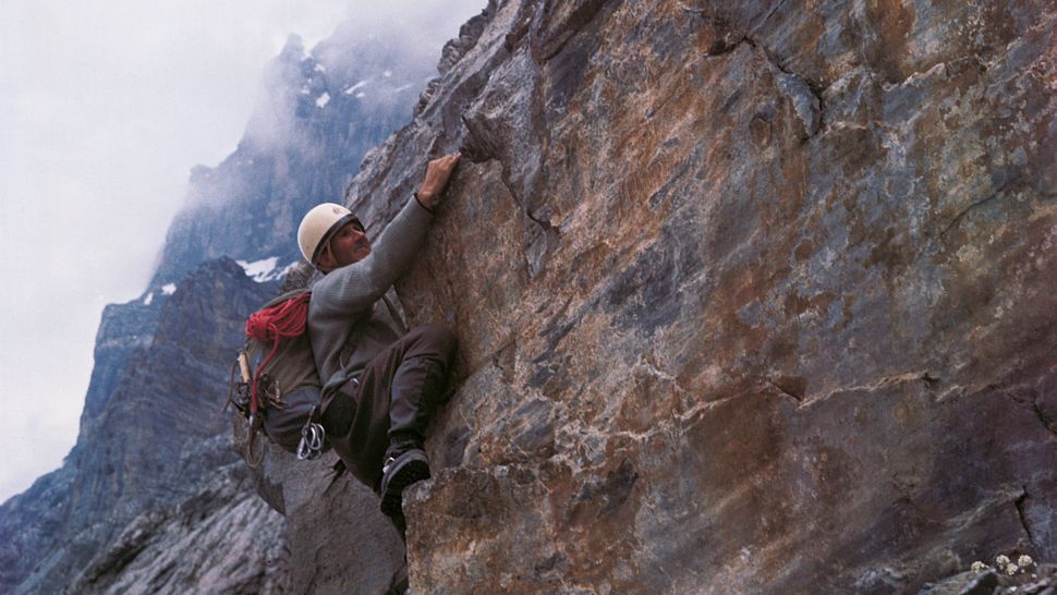 Who was Walter Bonatti? The story behind the breathtaking achievements ...