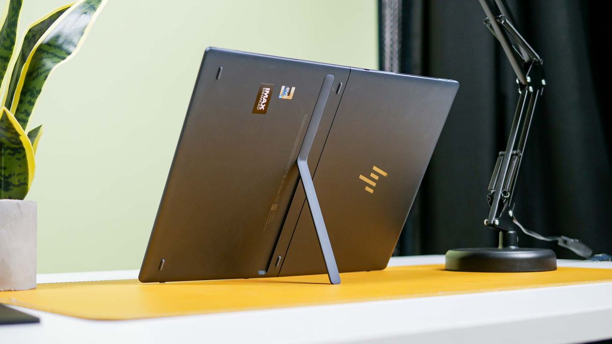 HP Spectre Fold review — the best foldable laptop yet costs a fortune ...