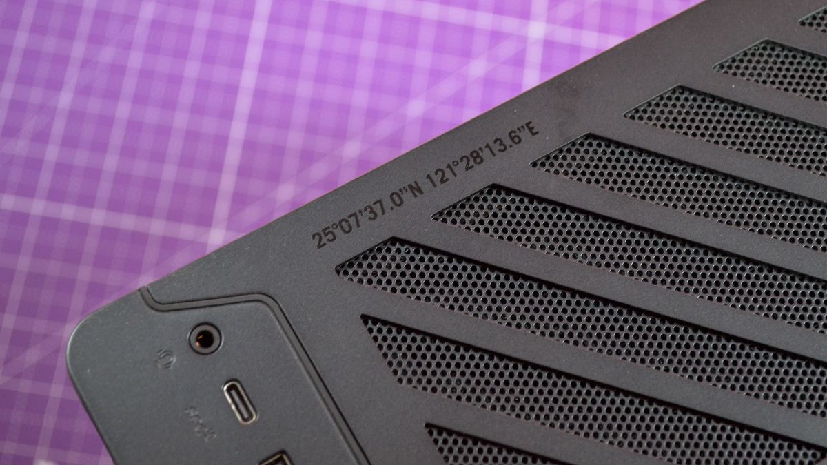 Asus ROG G22CH review: the Intel NUC Extreme lives on, at least in ...