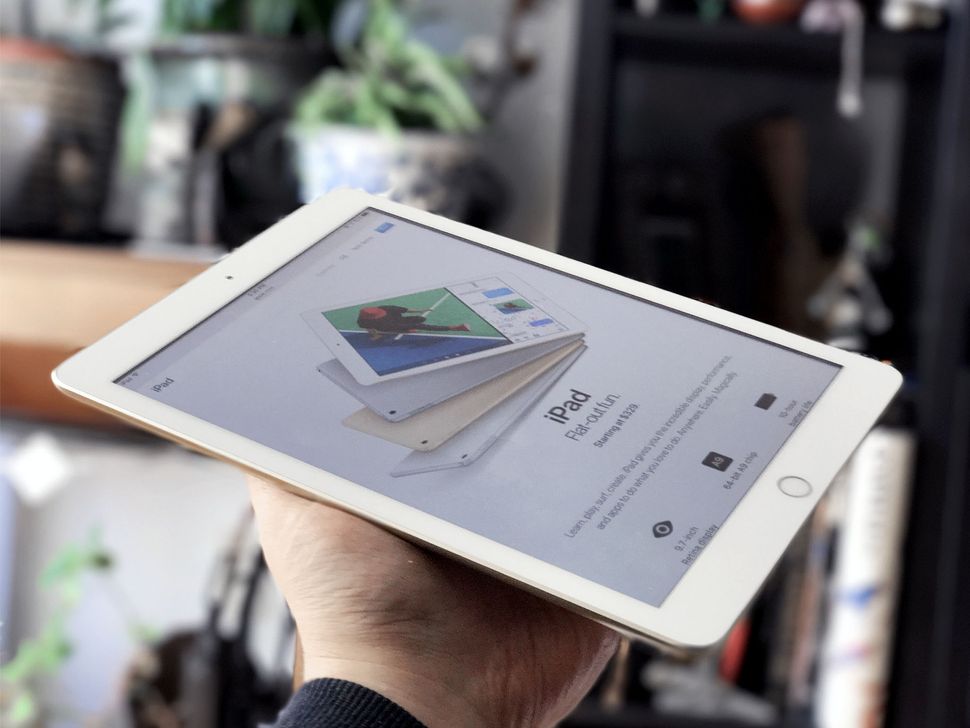 iPad 2017 (5-gen) review: The best value in tablets today | iMore