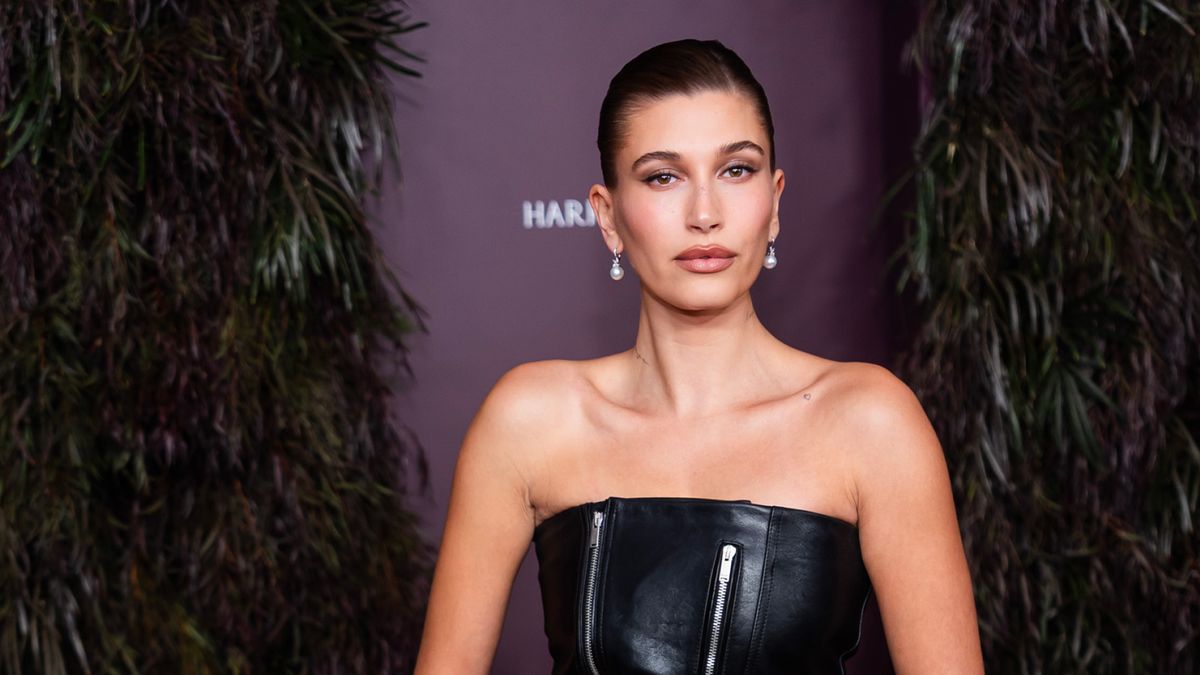 Hailey Bieber's French Twist Is Perfect for the Holiday Season | Marie ...