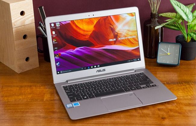 Asus ZenBook UX330UA (2017, 8th Gen): Full Review and Benchmarks ...