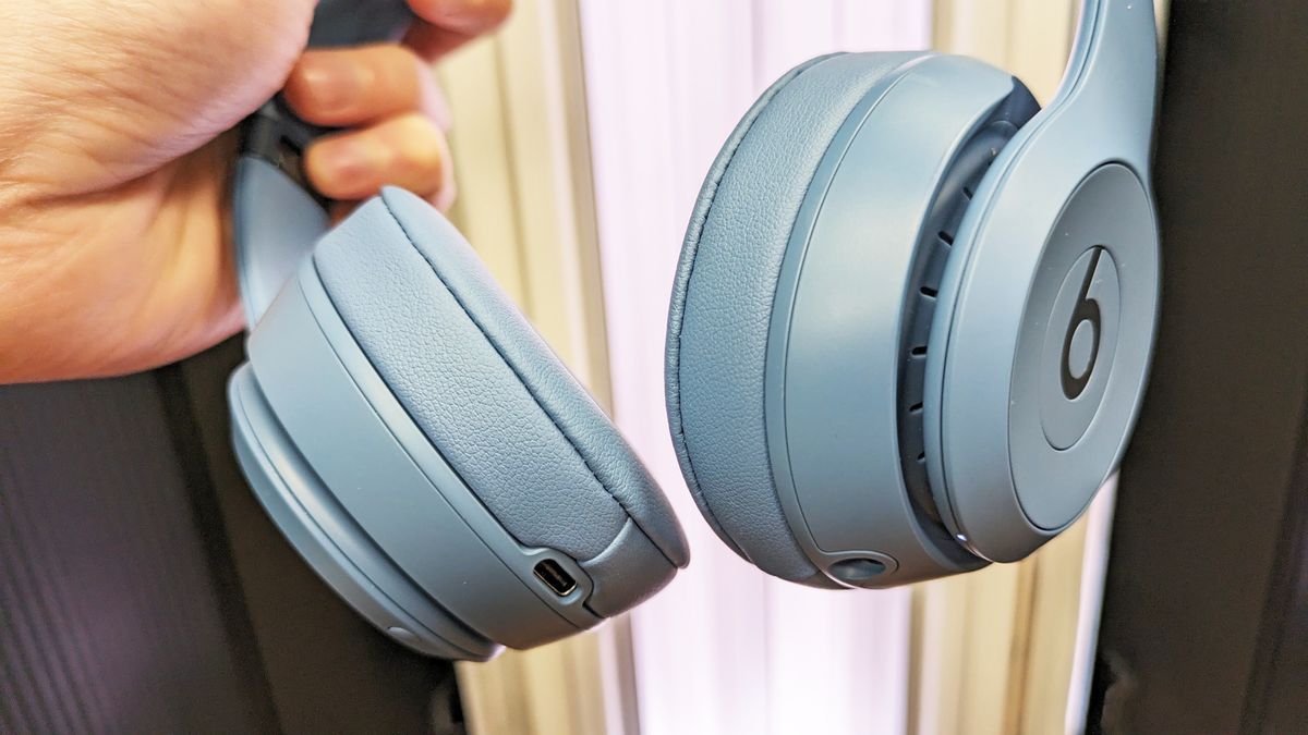 Beats Solo 4 review: a solid update to an iconic pair of wireless ...