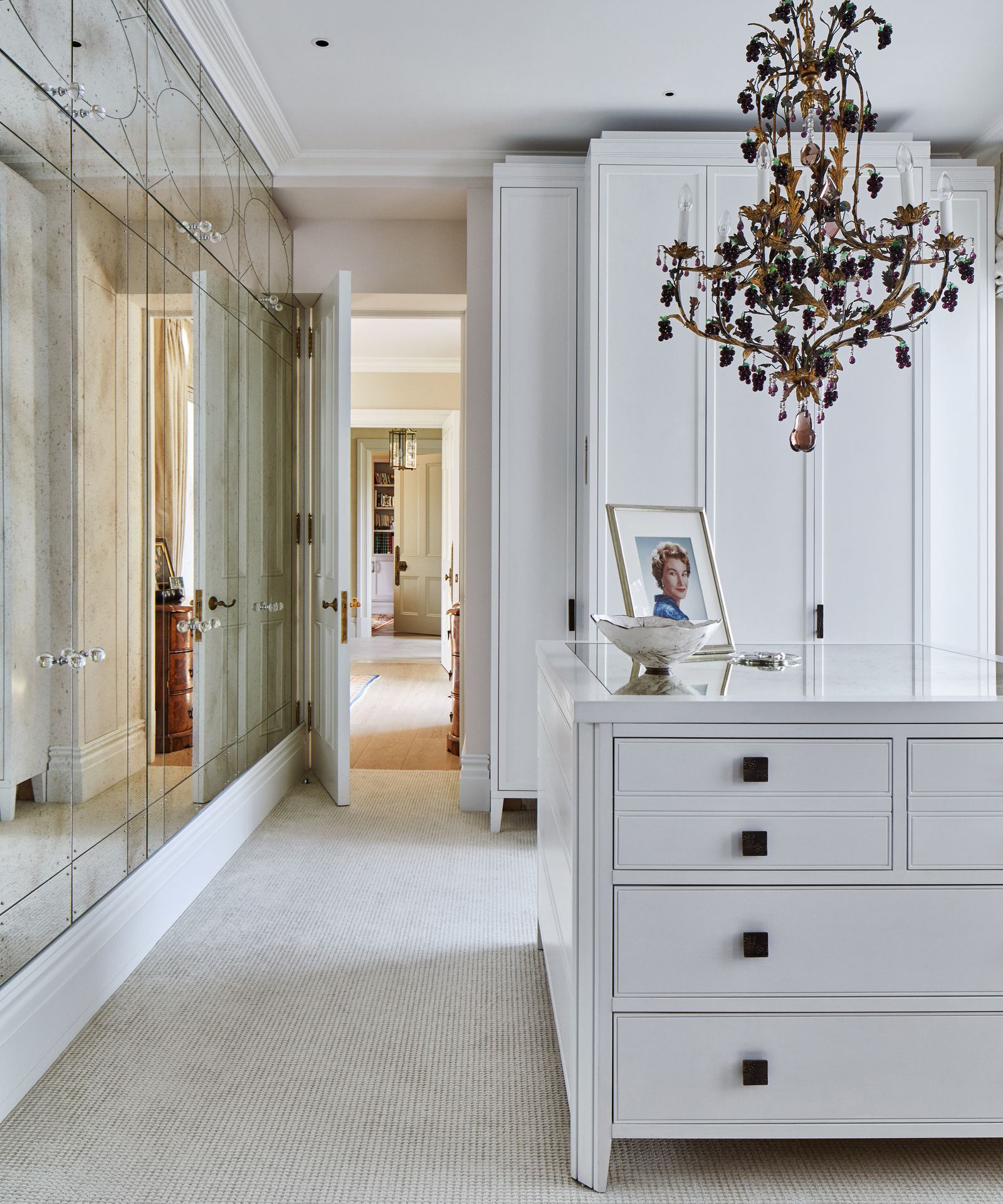 Home organizing ideas: 15 ways to keep rooms orderly