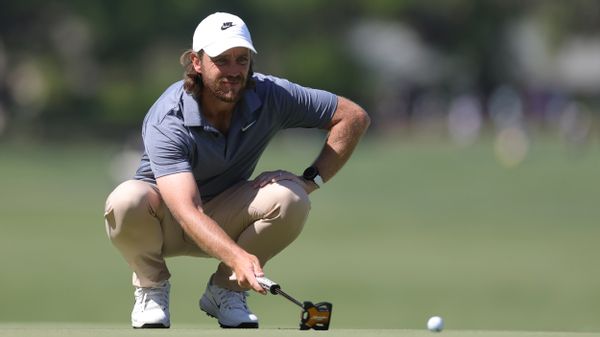 What Putter Does Phil Mickelson Use? Lefty Spotted Using L.A.B Golf ...