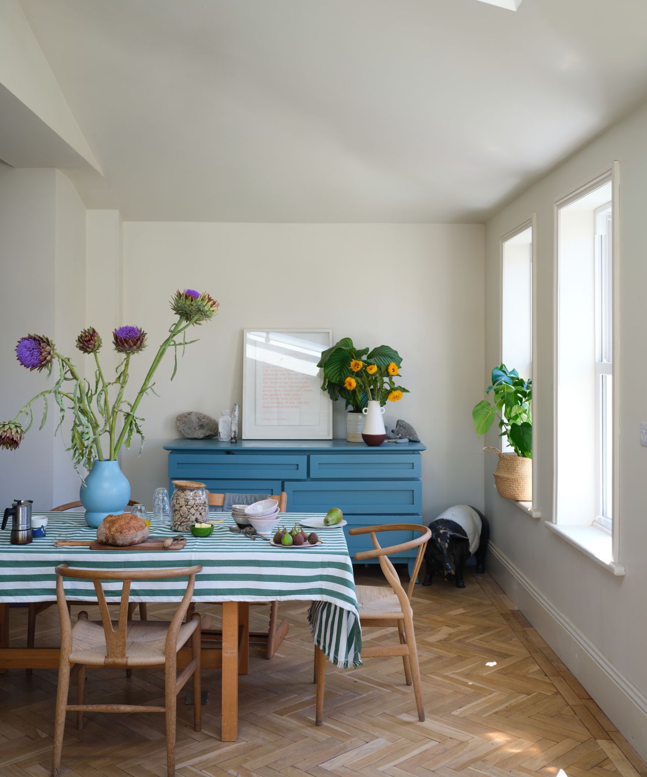 6 ways to create a timeless color scheme that never dates | Homes and ...