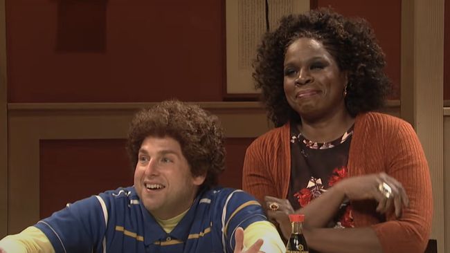 32 Huge Stars Who Couldn't Stop Laughing During An SNL Sketch | Cinemablend