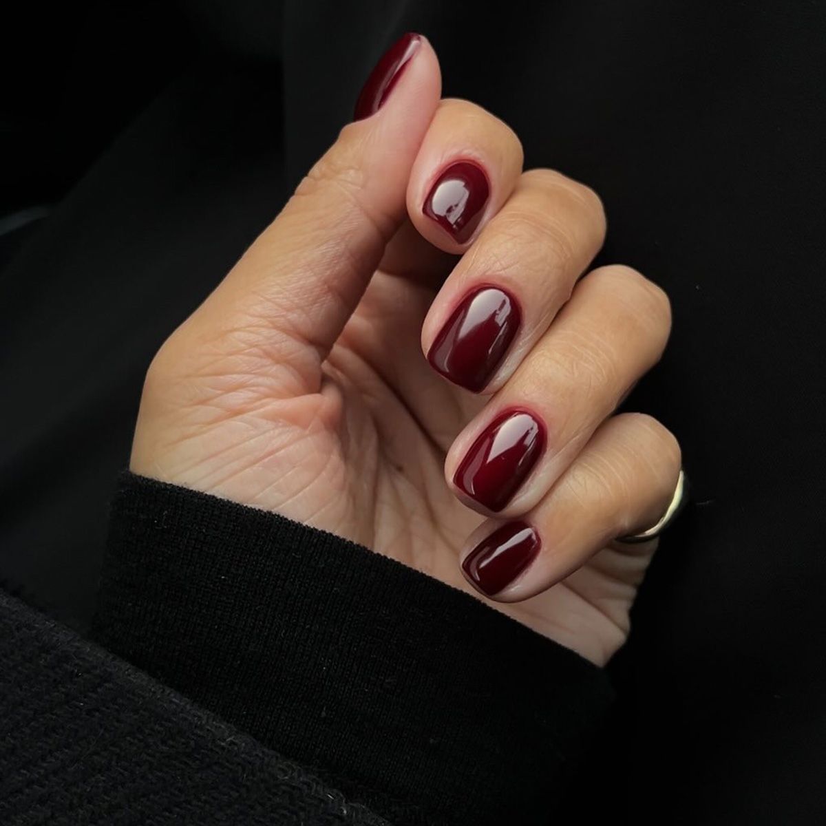 9 Deep Red Nail Colour Ideas I m Saving For My Autumn Manicure Who What Wear