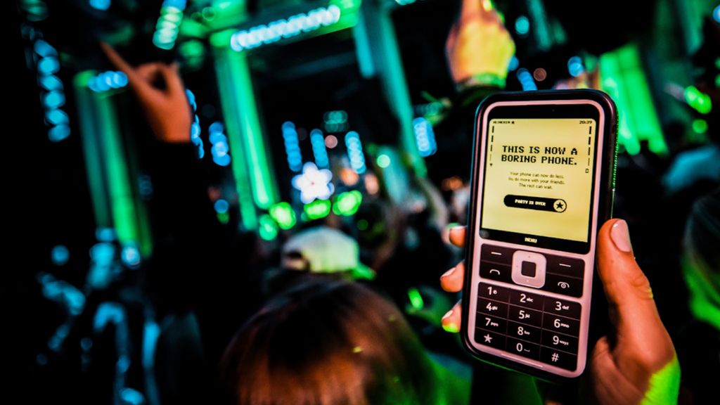 Need a digital detox? This free app lets you turn your iPhone into a ...