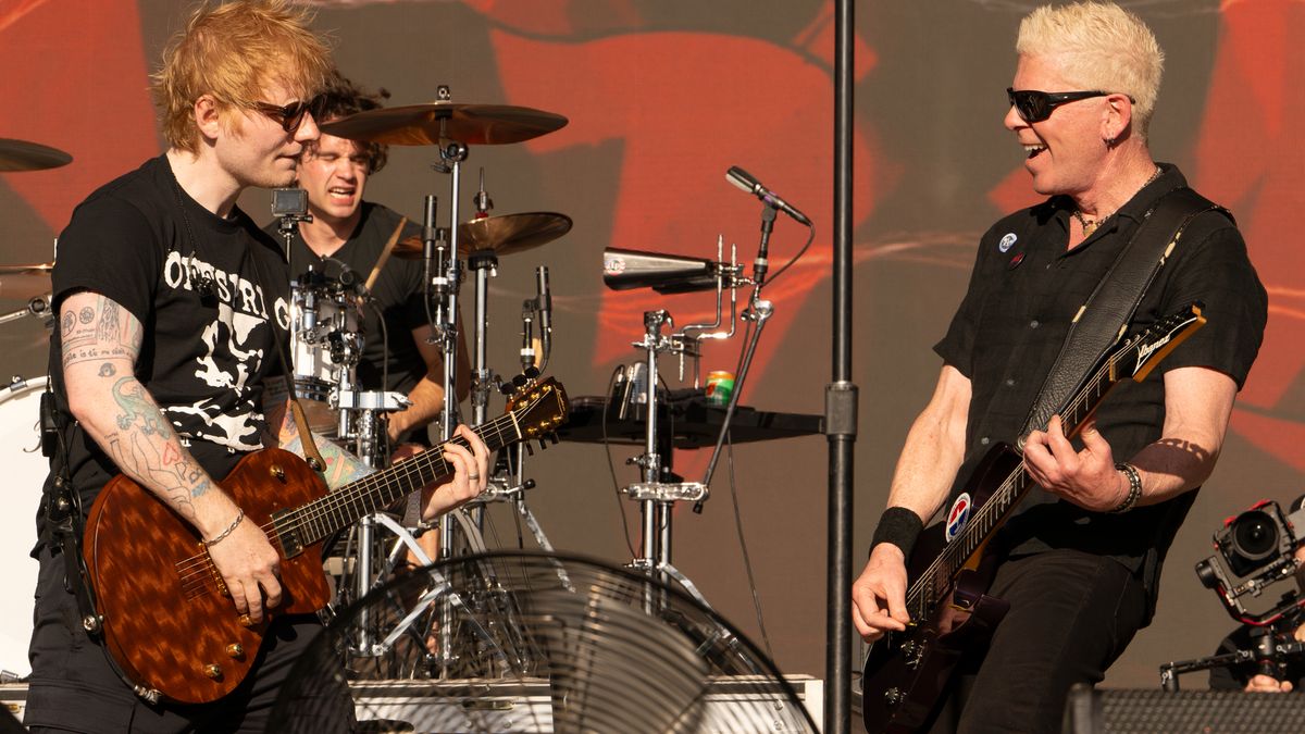 The Offspring’s Dexter Holland recalls recording their landmark album ...