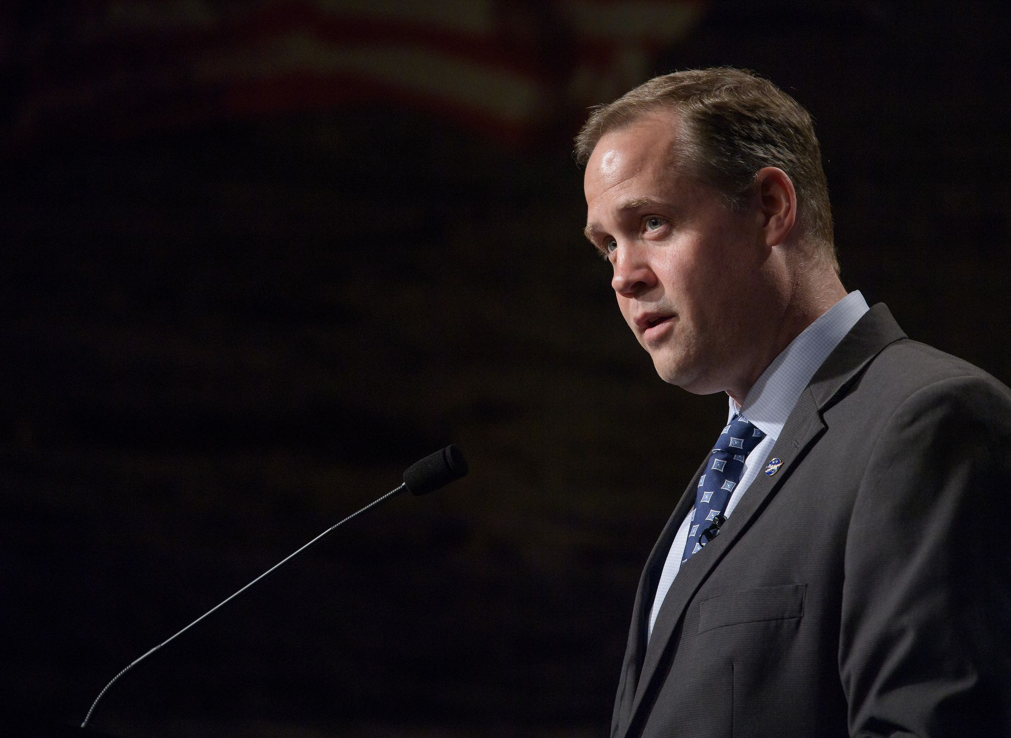 New NASA Chief Sees Moon Missions Building a 'Railroad' to Mars | Space