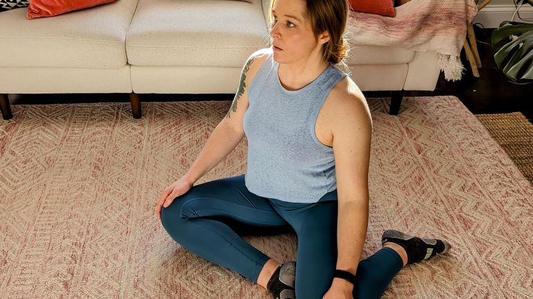 Seven active recovery day workout exercises, according to a personal ...