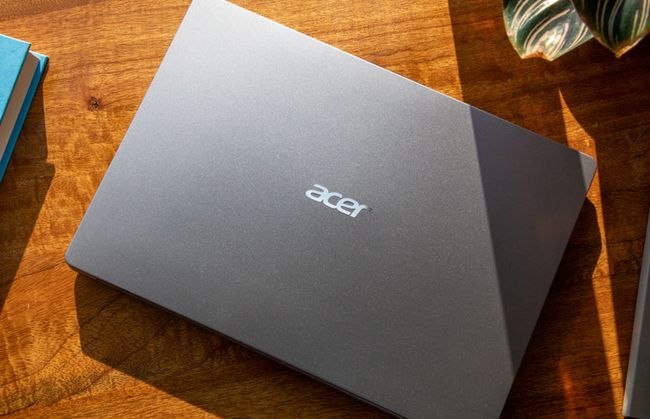 Acer Swift 1 (2018) - Full Review and Benchmarks | Laptop Mag