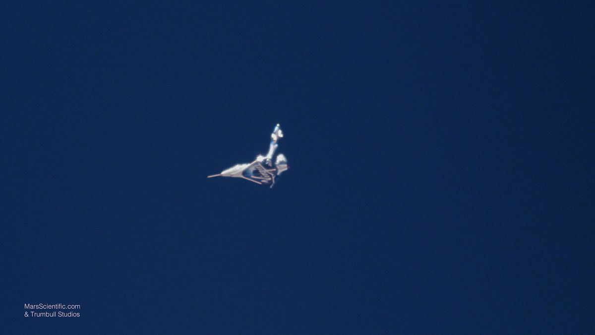Watch This Awesome Uncut Video of Virgin Galactic's VSS Unity Test ...