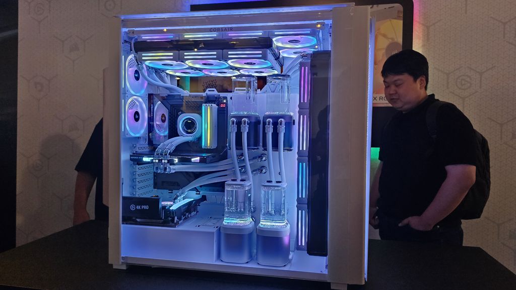 Corsair launches its largest case ever — Obsidian 9000D can fit two ...