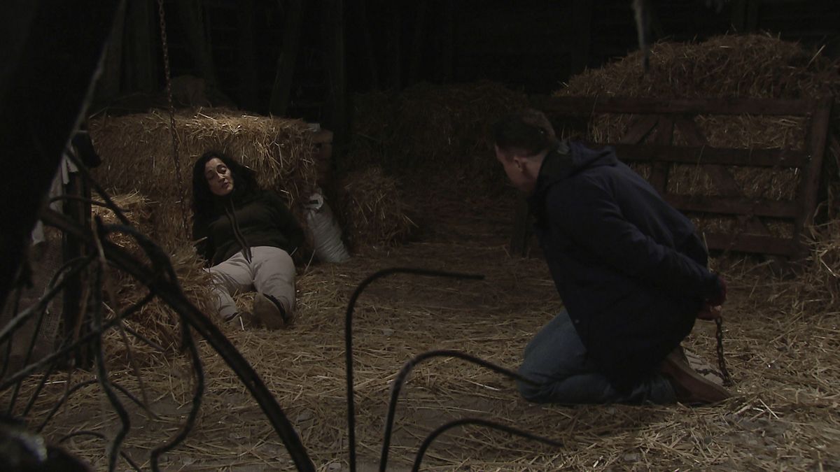 Emmerdale fans see Manpreet toilet mystery solved! | What to Watch